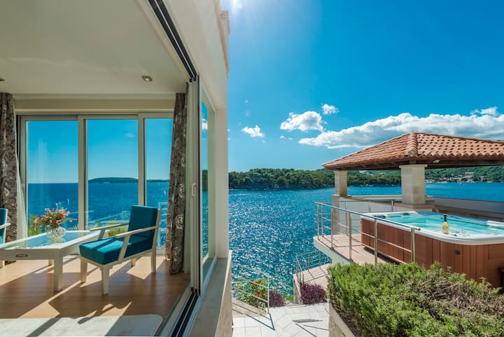 Villa K Dubrovnik-5 Bedroom Villa With Sea Access - Croatia
