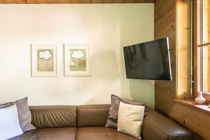Top 8 App Mit Balkon Im Alpin Chalet, Oberboden - Warth