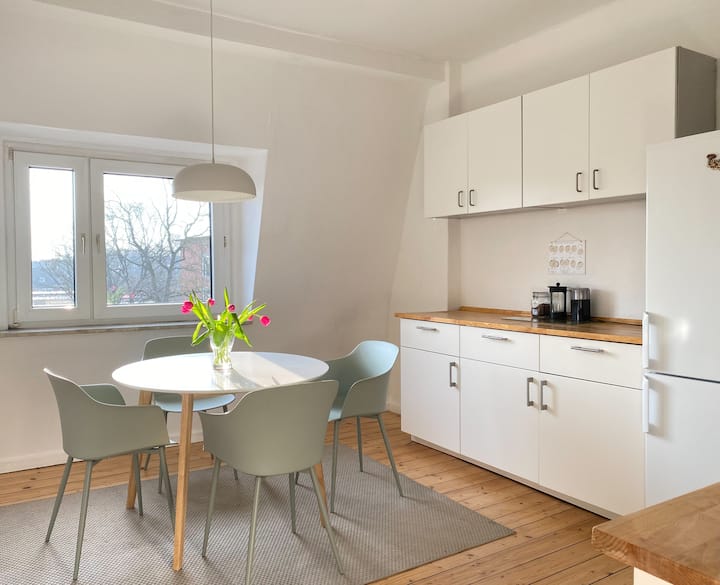 Zentrales Zimmer Nahe Universität, Förde & Cafés - Kiel