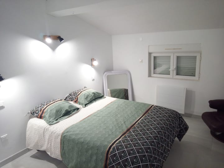 Agréable Maison Avec Parking (4 Personnes) - Thuir