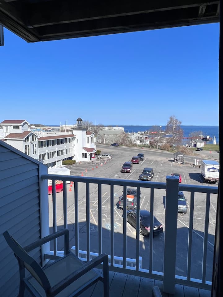 Downtown And Ocean View - Rockland, ME