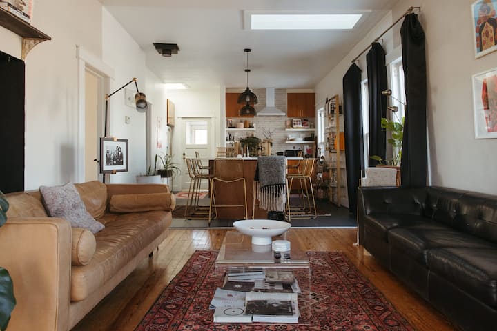 Modern Bungalow In Old Town - Colorado