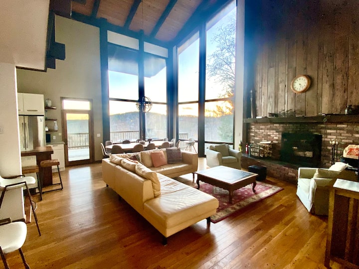 Private 6 Bedroom Chalet 5min To Mt Snow - Vermont