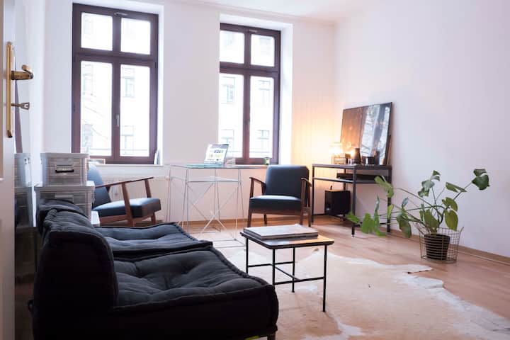 Cozy Apartment With Balcony In The East - Leipzig