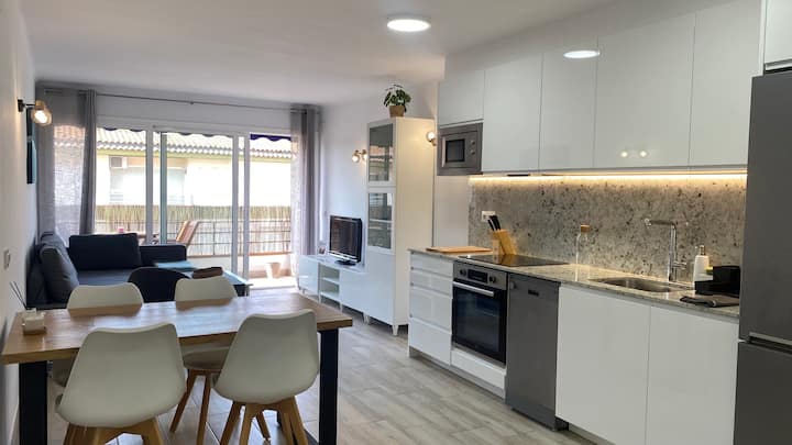 Appartement 2 Chambres Avec Piscine à L'estartit - L'Estartit