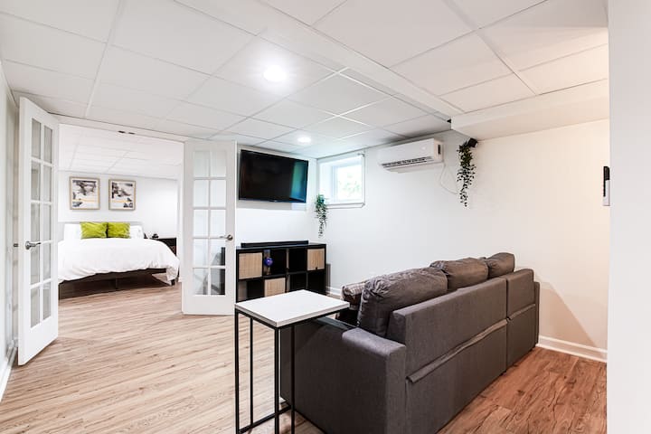 Entire Rental Unit - Cozy 1 Br/ 1 Ba - Brookhaven, GA