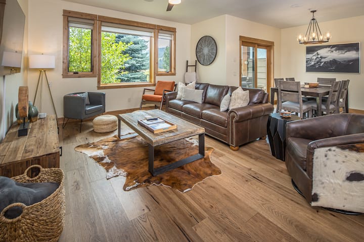 Modern Townhome, Walkable To Town Center. - Big Sky, MT