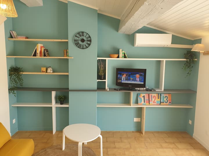 Appartement Contenporain Avec Terrasse - ibis Perpignan Nord