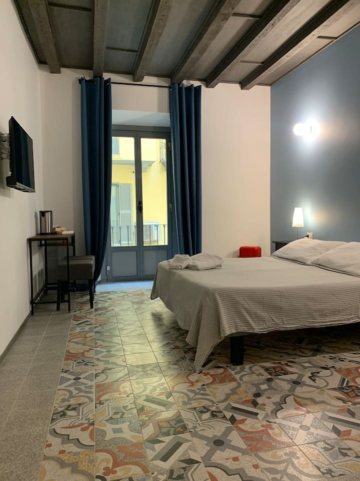 Chic & Cheap Apt 1 In Porta Venezia - Milão