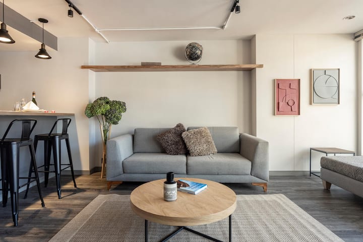 Loft Moderno •A/c 300mb •Vista •Cerca Provenza - Medellín