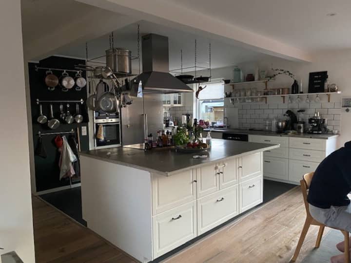 Villa Med Närhet Till Strand, Bad & Naturområde - Landskrona