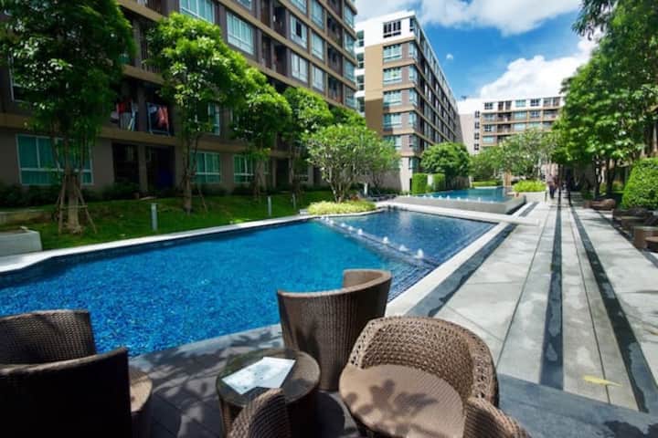 One Bedroom Condo With Stunning 100m Pool (134) - Phuket
