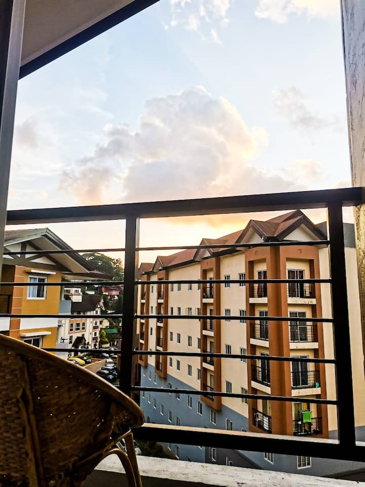 Savi's Courtyard Lodge, Your Home In Baguio. - Baguio
