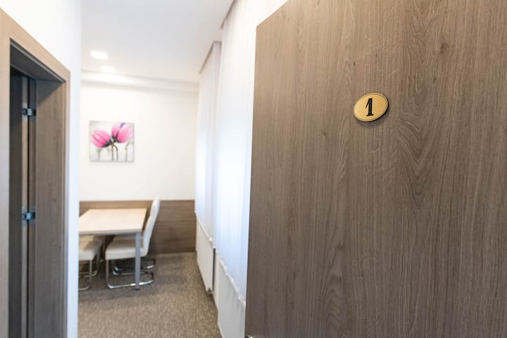 Sobe In Apartmaji Ramar: Soba 1* - Novo Mesto