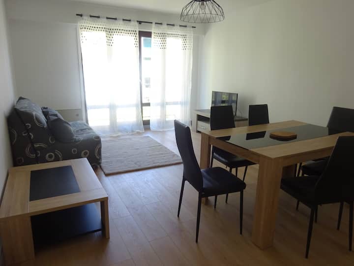 Appartement T2 Avec Place De Parking - Bayonne