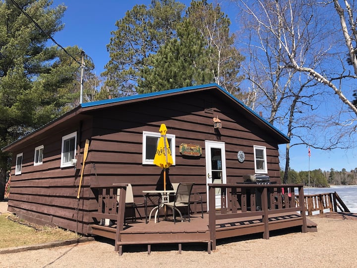 2 Bedroom Cabin- Moose Lodge #2 - Ely, MN