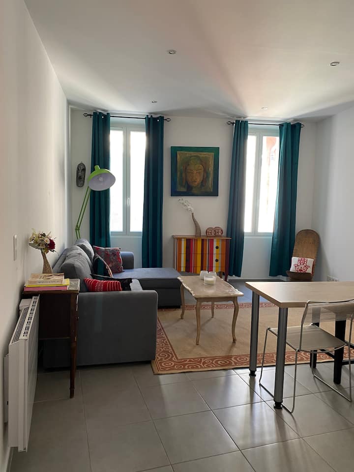 Grand Studio
Situé Au Cœur Du Village . - Le Muy