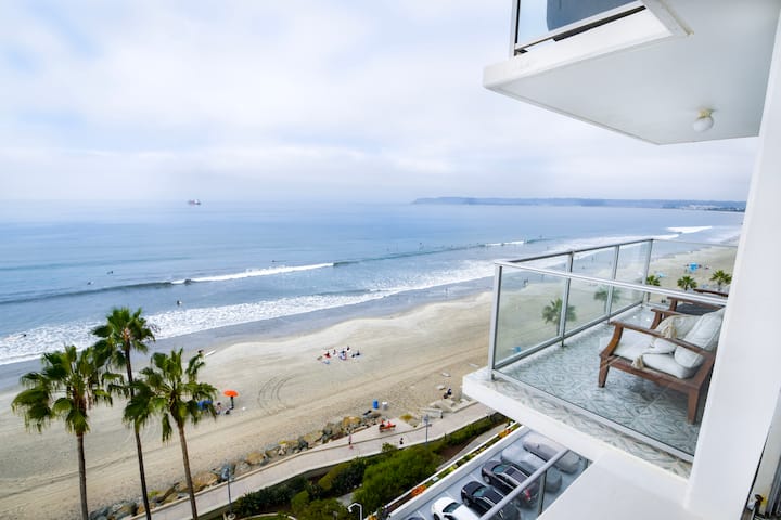 906- Oceanfront Condo - Coronado, CA