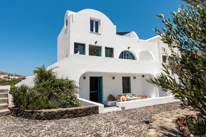 Anhydrous Villas - Assyrtiko - Santorin