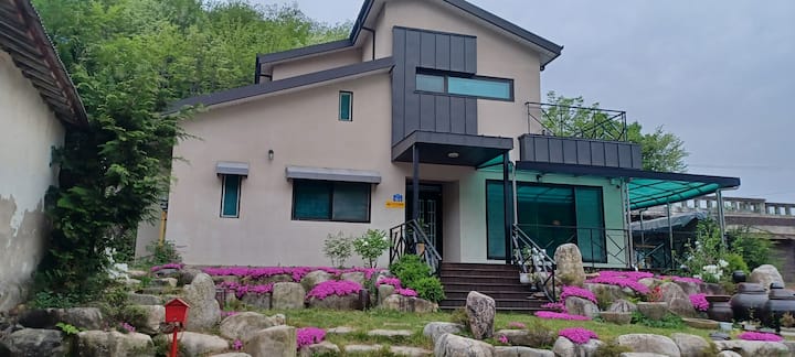 곤지산 꽃길 - Jeonju-si