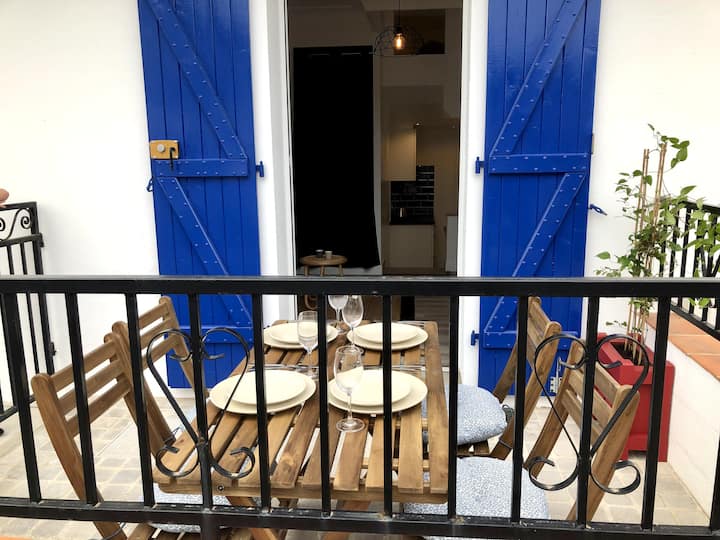 *New* Bespoke Studio With Terrace - Hendaye