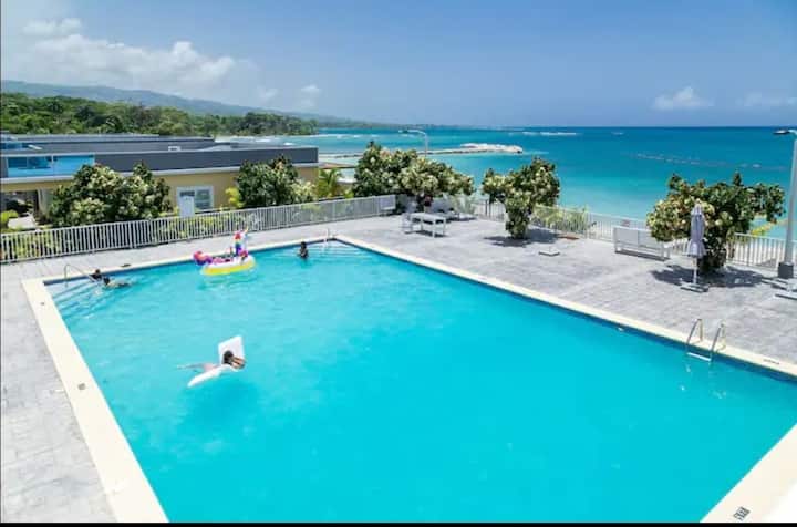 Serendipity On The Beach- Ocho Rios Ja. 4-bedrooms - Jamaica