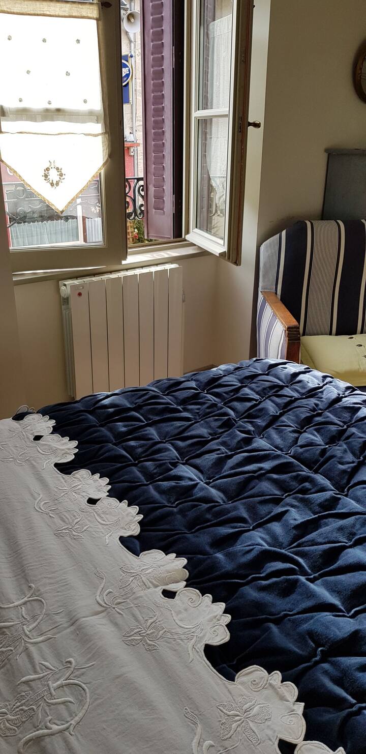 Chambre 2, Dans Les Tons De Bleu.... - Lac de Vassivière