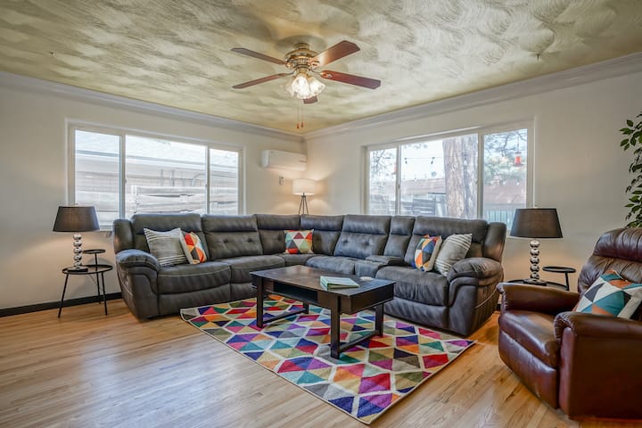 Hot Tub, Dog Friendly- 3bd/2ba Home W/retro Flare! - Albuquerque, NM