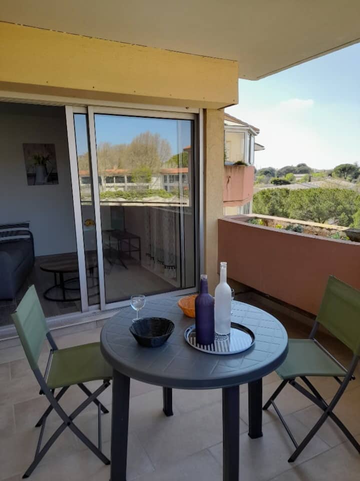 Joli Appartement Avec Balcon - Uzès