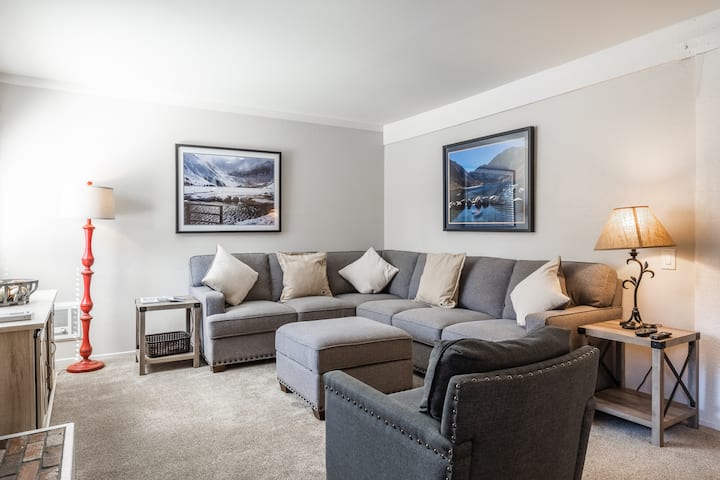 2 Bedrooms 2 Bath Walk To Canyon Lodge & Village - 馬麥斯湖