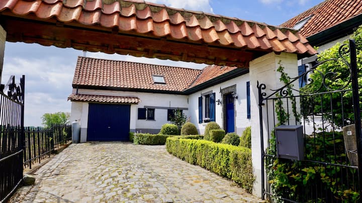 Fermette Met Grote Tuin In De Vlaamse Ardennen - Ninove