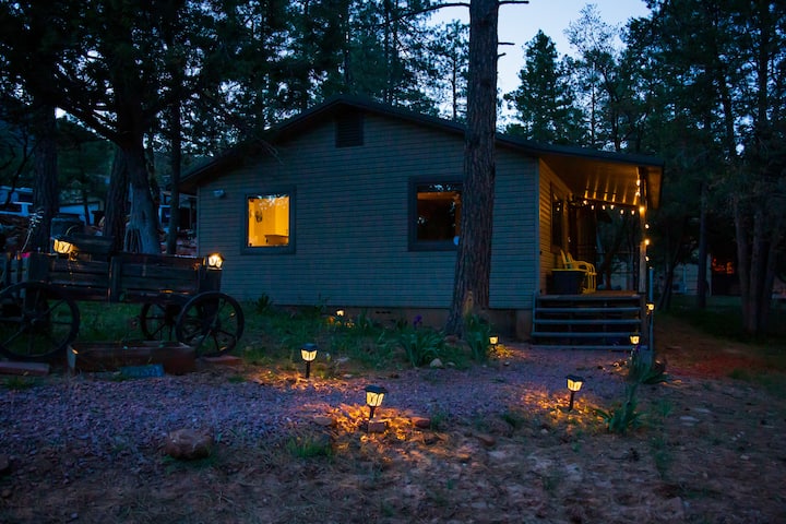 Quaint & Cozy Retreat | Peaceful Pine Place - Pine, AZ