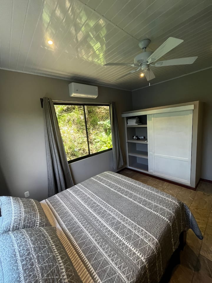 Macaw House*
2br/1b*parking*clean* - Playa Blanca, Costa Rica