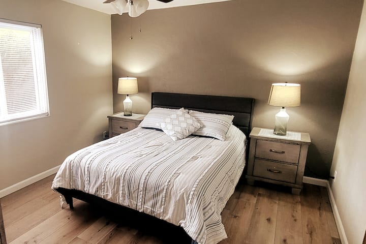 Affordable Long Term Furnished 1719 E1 - Independence, MO