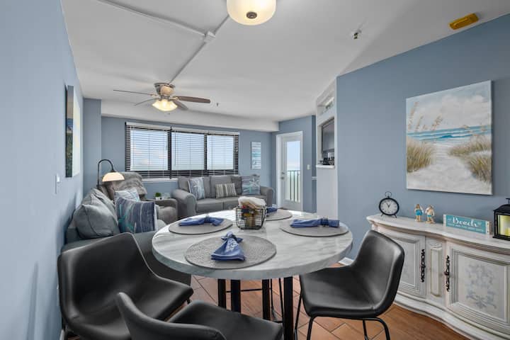 Direct Oceanfront Deluxe Suite Perfect View 3br! - Surfside Beach, SC