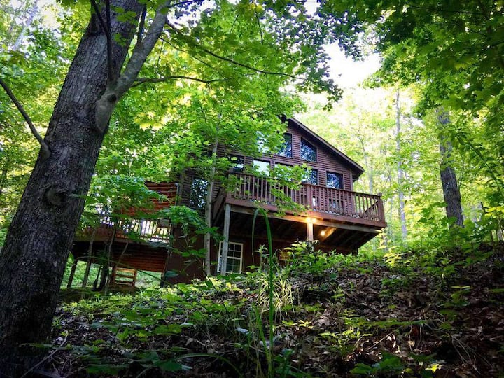 Mountain Lover's Hideaway - Slade, KY