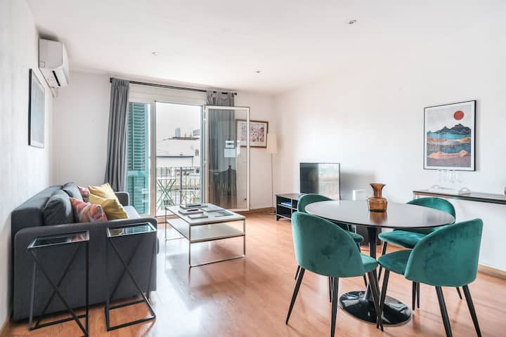 Bel Appartement Avec Vue Sur La Plaza Catalunya -