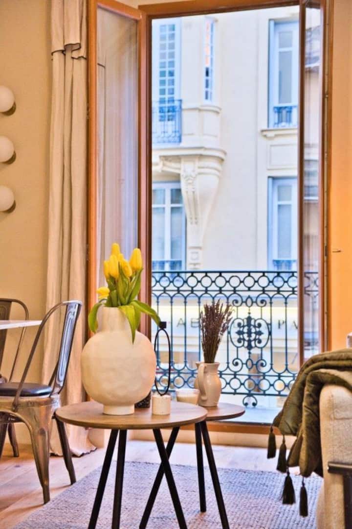 Apt Rénové 3p 2 Ch. 2 Sdb, Carré D'or, Près Plage - Nice