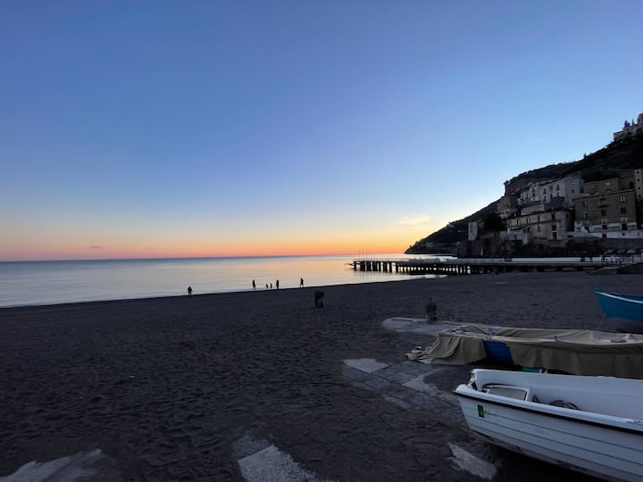 104 Road Apartment, Amalfi Coast - Minori