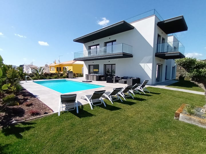 Villa Mogli: Próxima Da Icónica Praia De S. Rafael - Albufeira