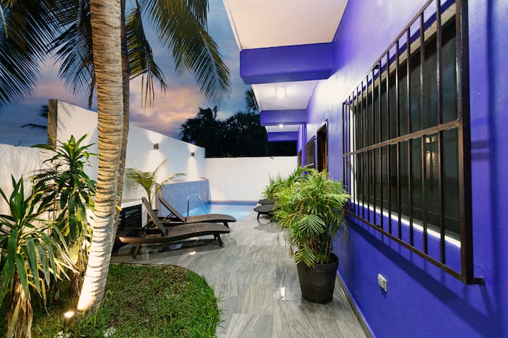 Casa Del Centro Cozumel 1br/1ba Unit-patio & Pool! - 코수멜
