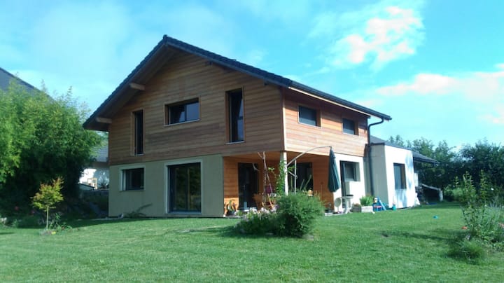 Belle Maison Ossature Bois, Vue Sur Les Montagnes - Alpes