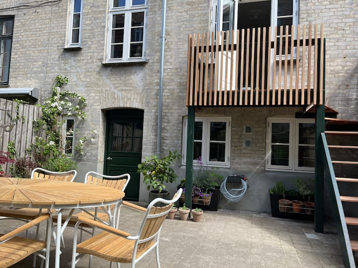 Family Friendly Townhouse W/ Garden And Courtyard - Copenhaguen