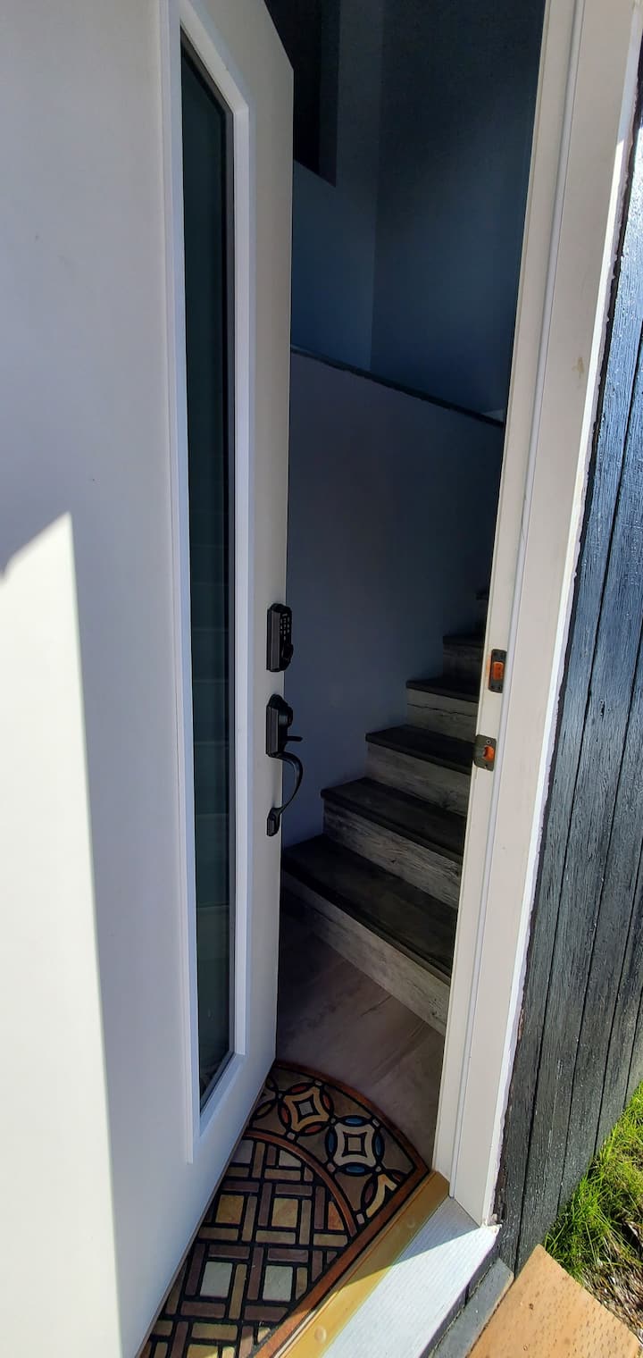 Lina's House, 2 Bedroom Apartment In Downtown Area - Valdez, AK