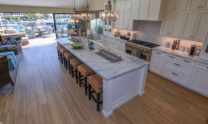 Luxury Waterfront Home - Chula Vista, CA