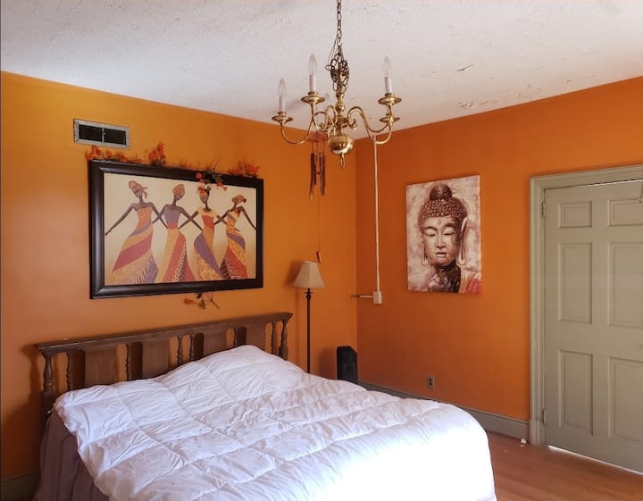 Mo Bey Manor - Henderson, NC