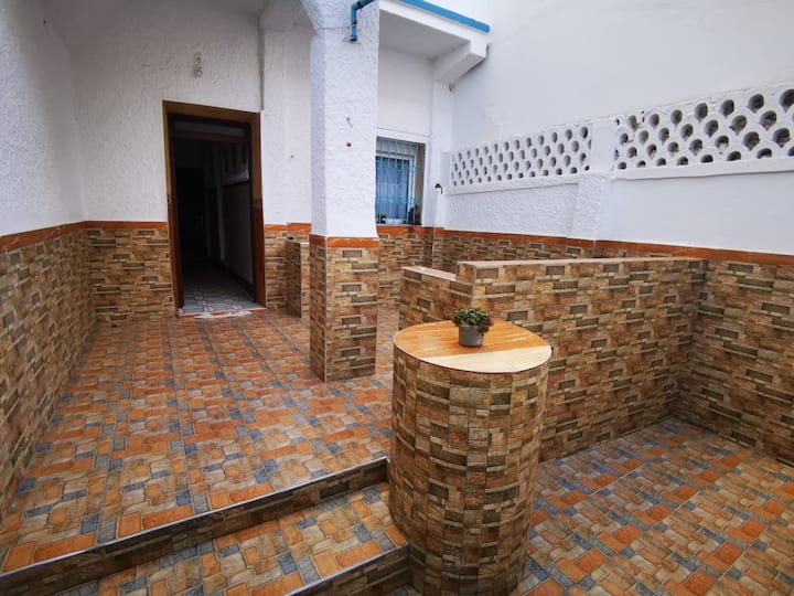 Superbe Logement De Vacances Avec Terrasse(centre) - Martil
