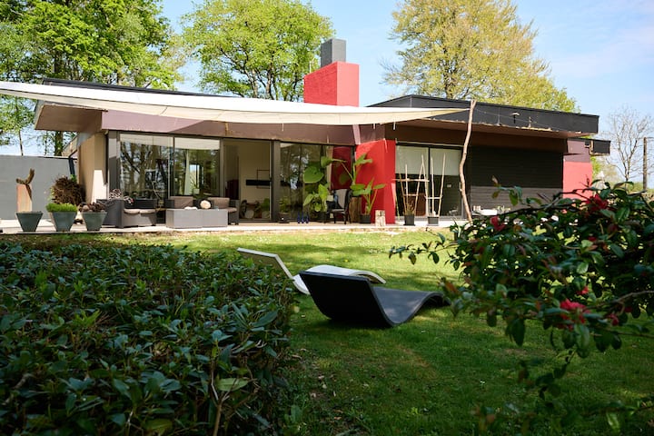 Maison Contemporaine Dans Un Vaste Espace Boisé - Arzano