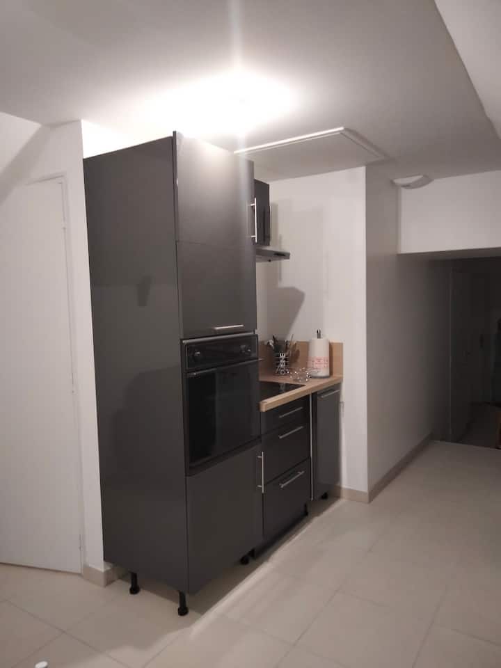 Logement Cosy Indépendant à La Campagne. - Tinténiac