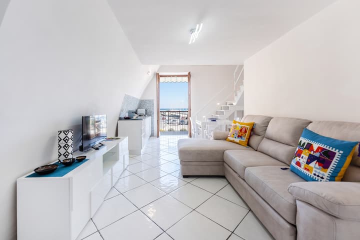 Kisses House - Marina Grande Port - Procida